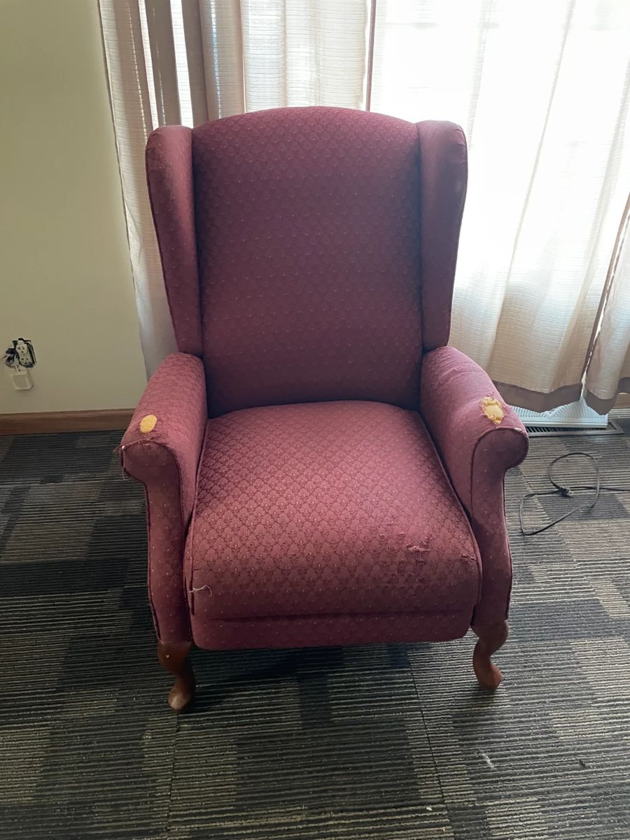Estate Sale : Nelson, IL in Dixon, IL starts on 2/10/2024