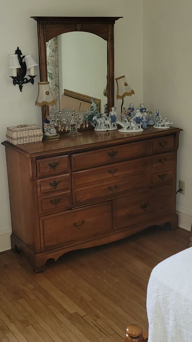 St Paul Storehouse estate sale in Saint Paul, MN starts on 2/8/2024