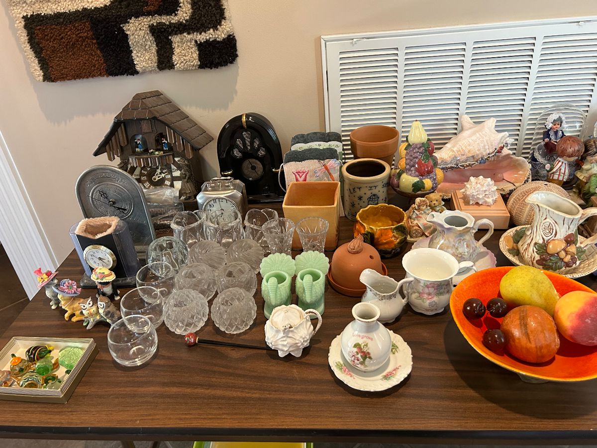 Stoneway Trail 8000 sq ft! Sterling, MCM,... starts on 2/8/2024