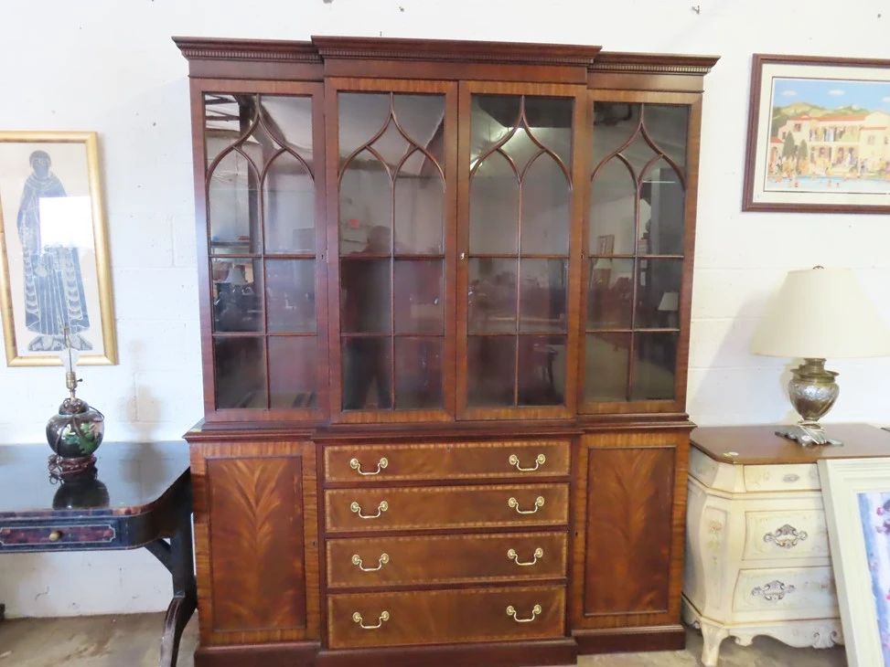 Excellent Items Live Estate Auction! (Mar 20) starts on 3/20/2024