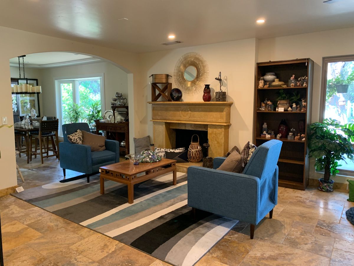 UP TO 50% OFF HIGH END CAMARILLO LAS POSAS... starts on 2/23/2024