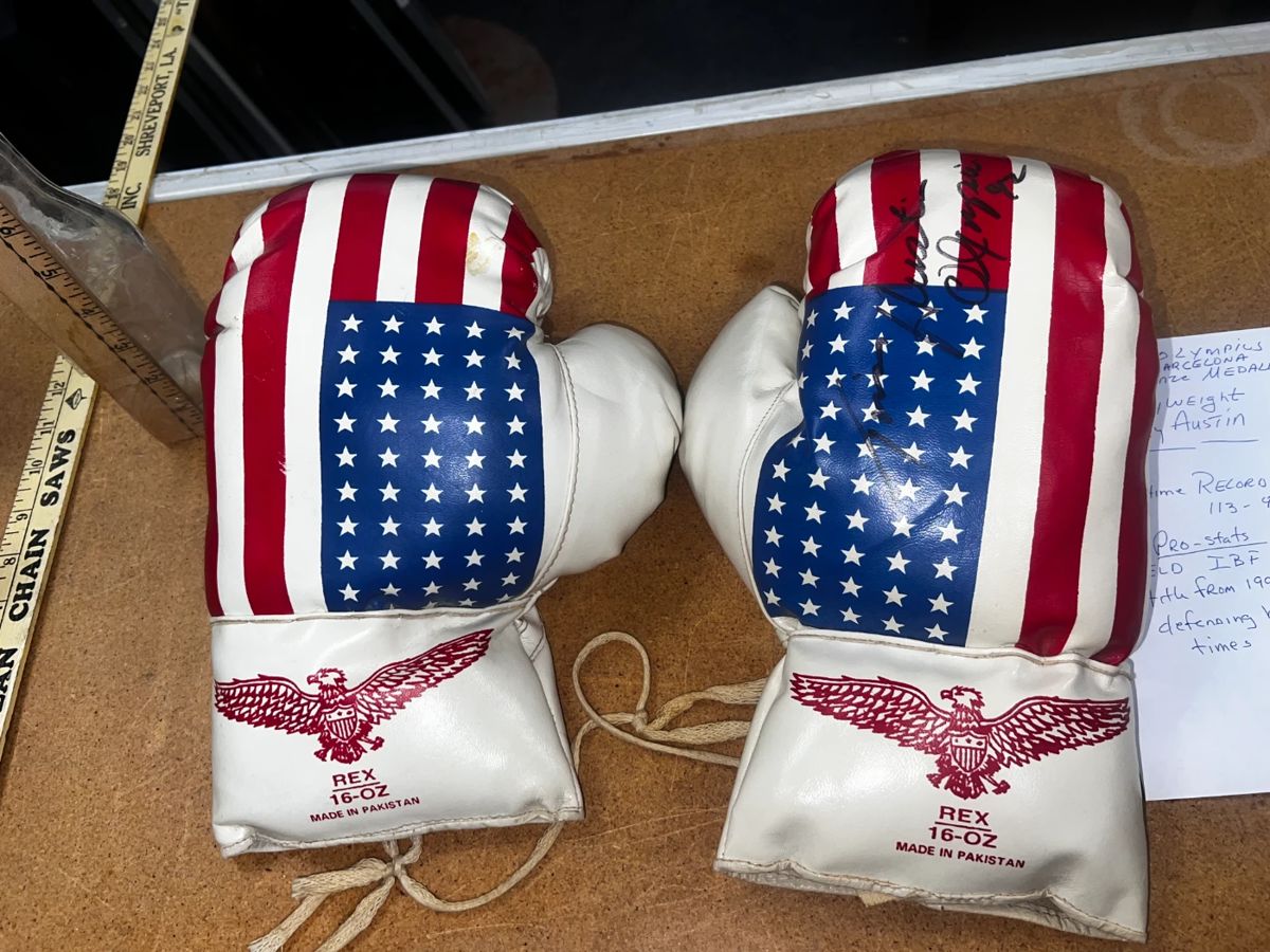 Memorabilia and Autograph Simulcast Auction... starts on 2/17/2024