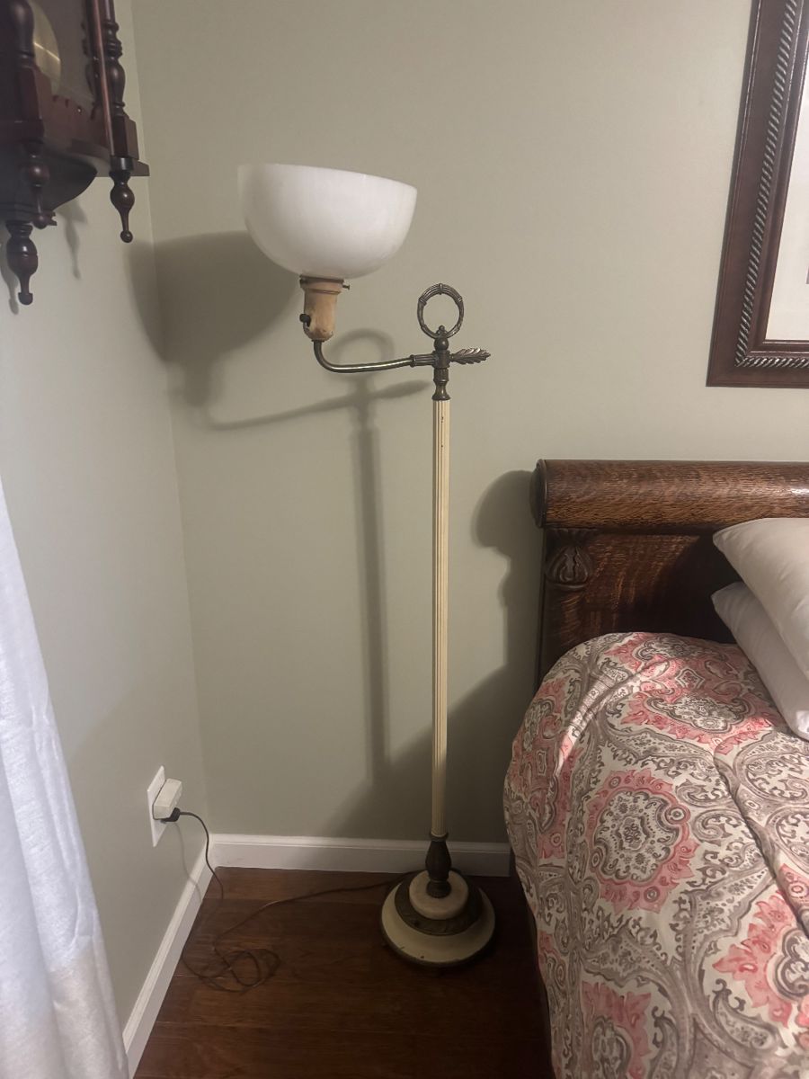 Colleen Griffee Estate Sale in Springfield, MO starts on 2/28/2024