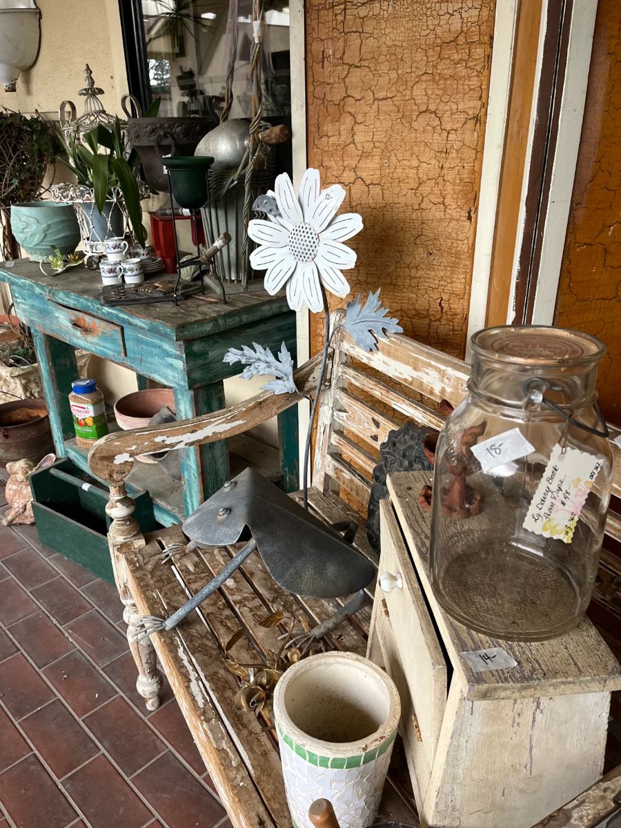 Estate Sale Shoppers Dream! in Modesto, CA starts on 2/15/2024