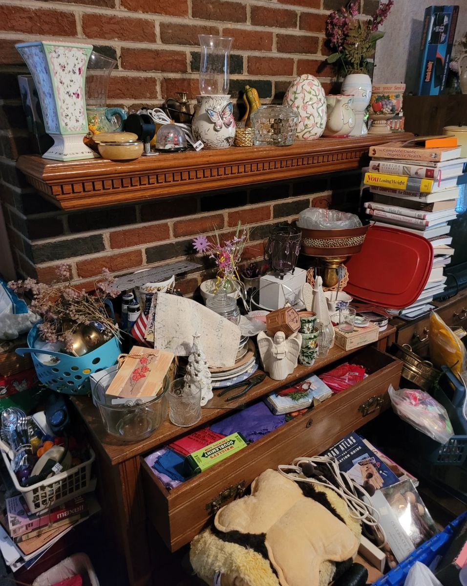 Heaping hopewell sale in Hopewell, VA starts on 3/2/2024