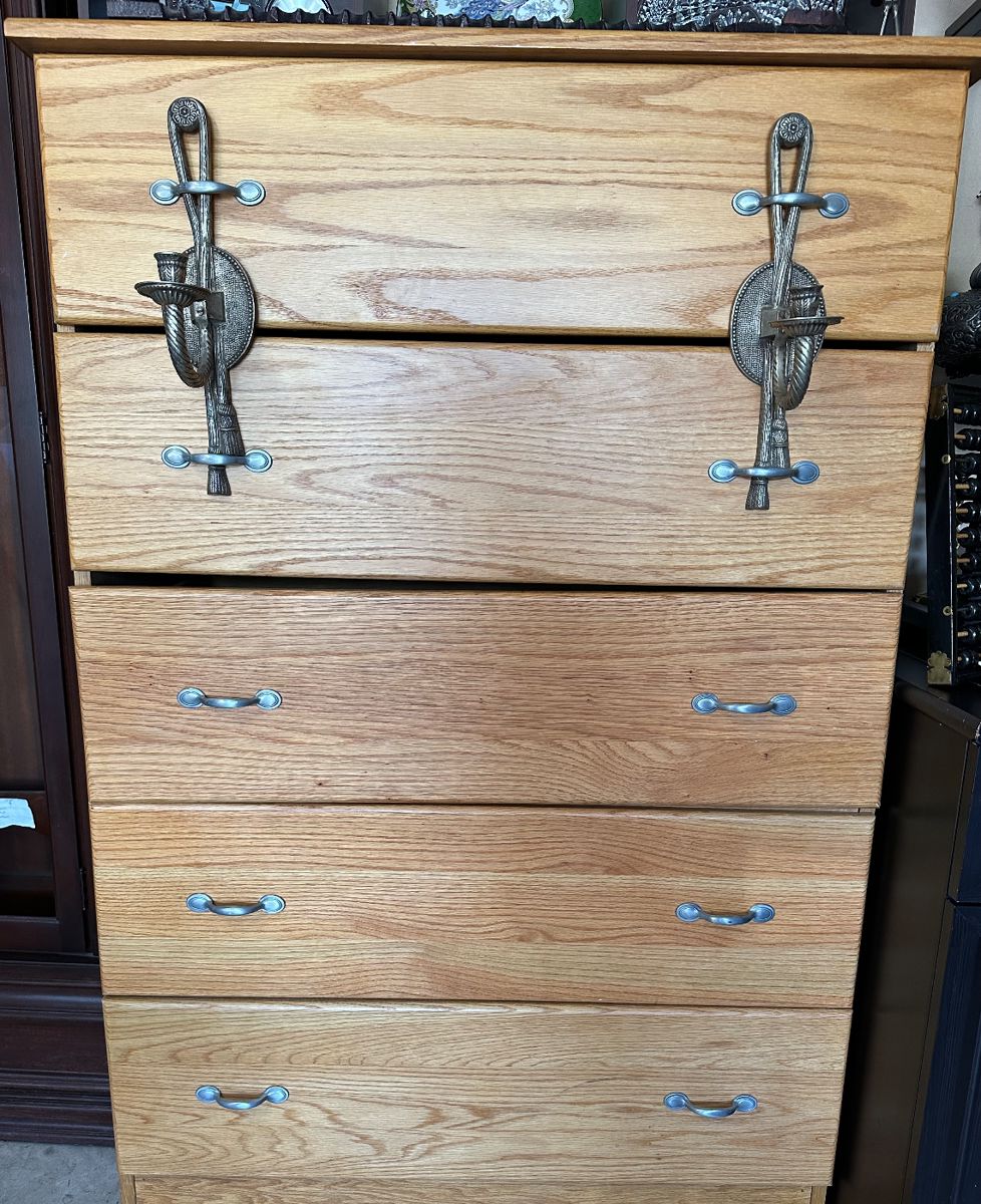 Green Spring Valley Micro-Estate Sale starts on 4/13/2024