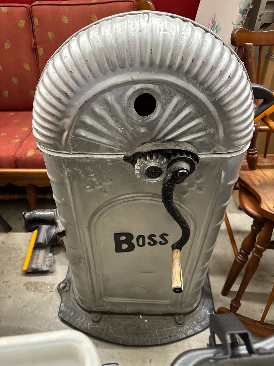 Huge Warehouse Estate Sale Lexington starts on 2/24/2024