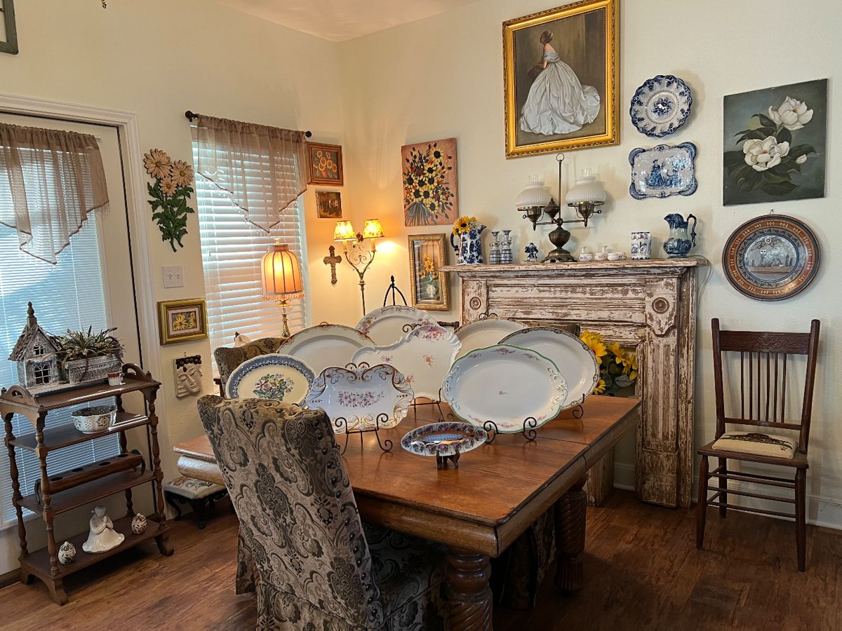 “The 7C’s” Collectibles, Clothing, Costume... starts on 2/23/2024