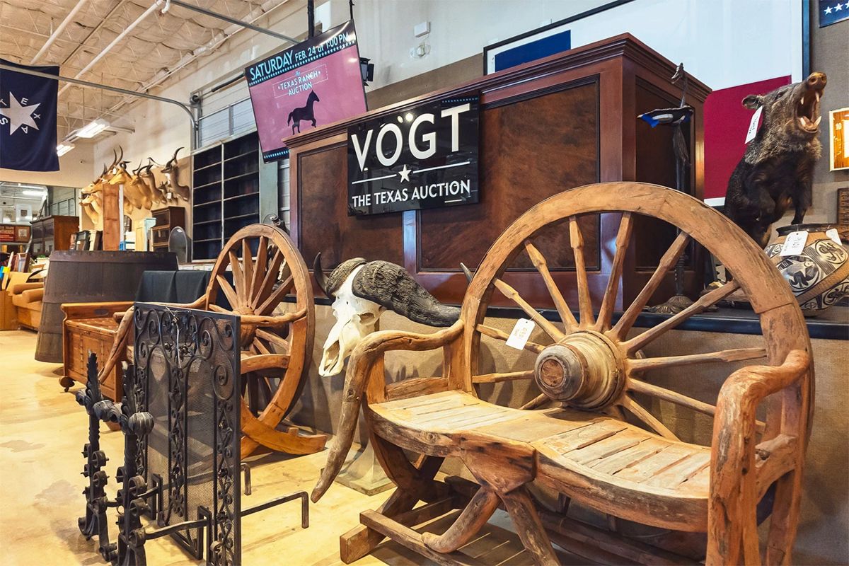 Texas Ranch Auction – rustic & ranch decor starts on 2/24/2024