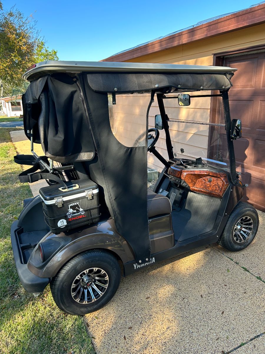 Villages Estate Sale Golf Cart Gold Jewelry... starts on 2/23/2024