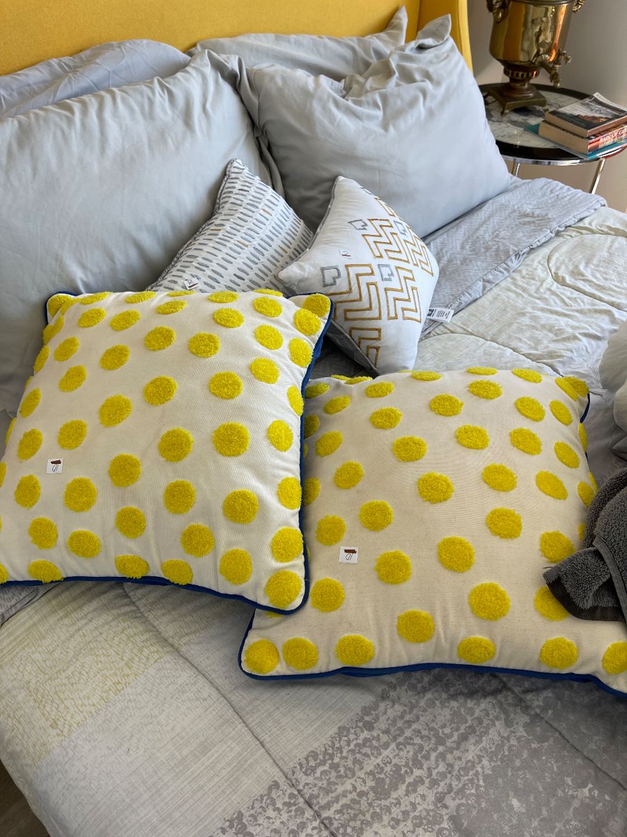 50% off! Sun 11-2pm Blue Waters Huge Contemporary... starts on 3/8/2024