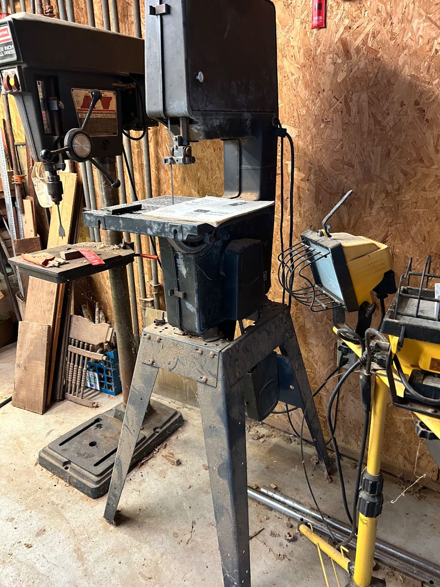 Sinclair Living Estate Sale in Monticello, IL starts on 3/1/2024