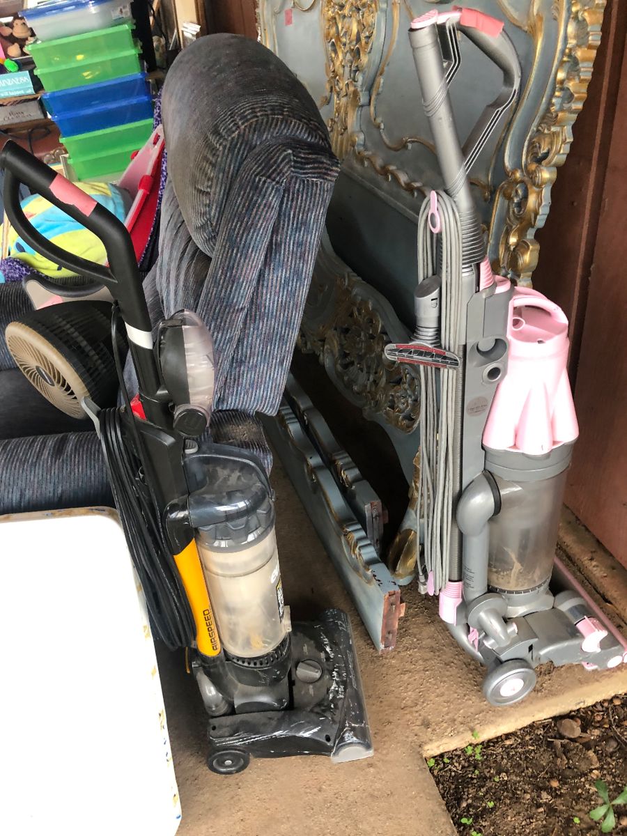 Clutter Queen Estate Sales in Texarkana, AR starts on 3/1/2024