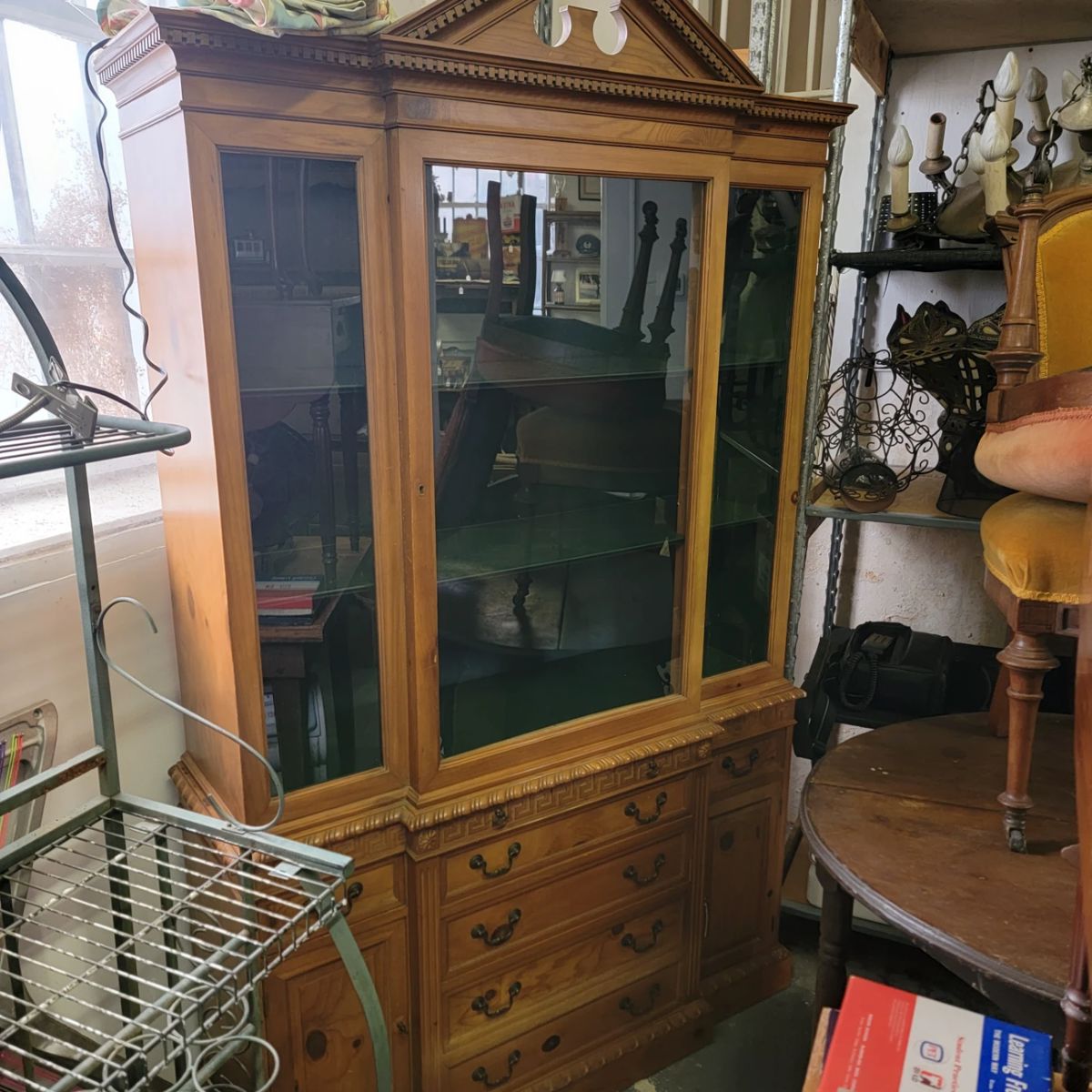 Antique Store Liquidation in Woodruff, SC starts on 3/23/2024