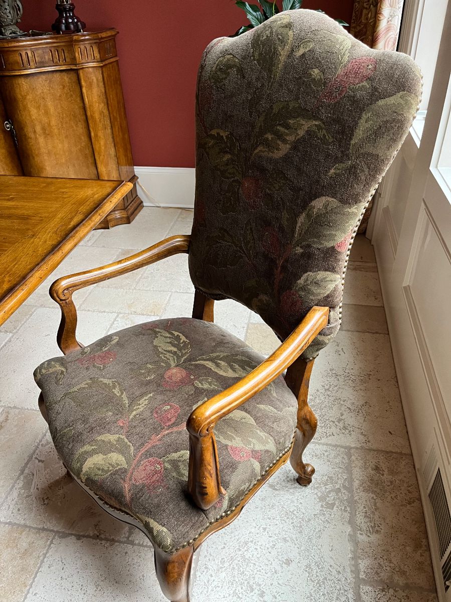 50% OFF! MUST RSVP! PREMIER SUWANEE ESTATE... starts on 4/18/2024