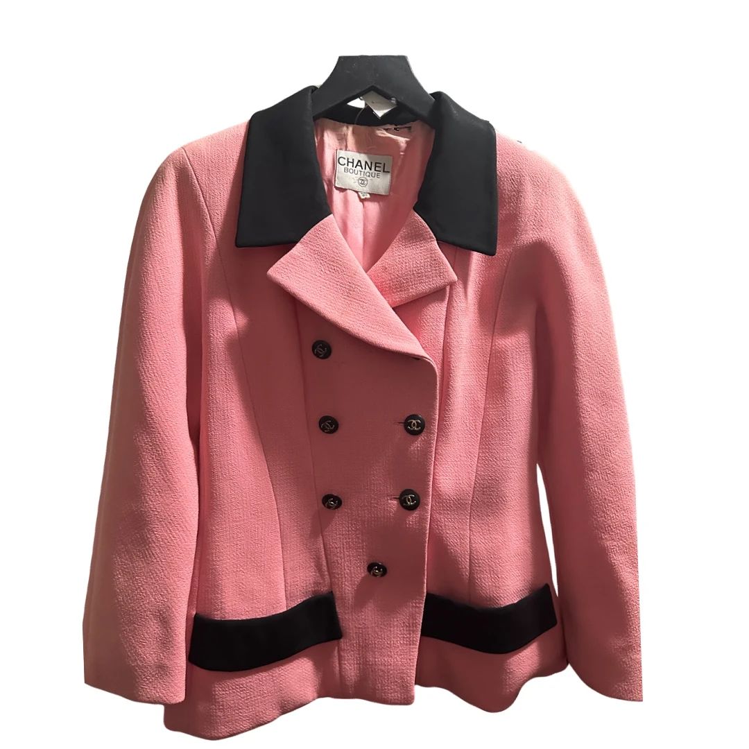 Stylist Moving Sale w/Chanel - FINAL WEEKEND!!! starts on 3/15/2024