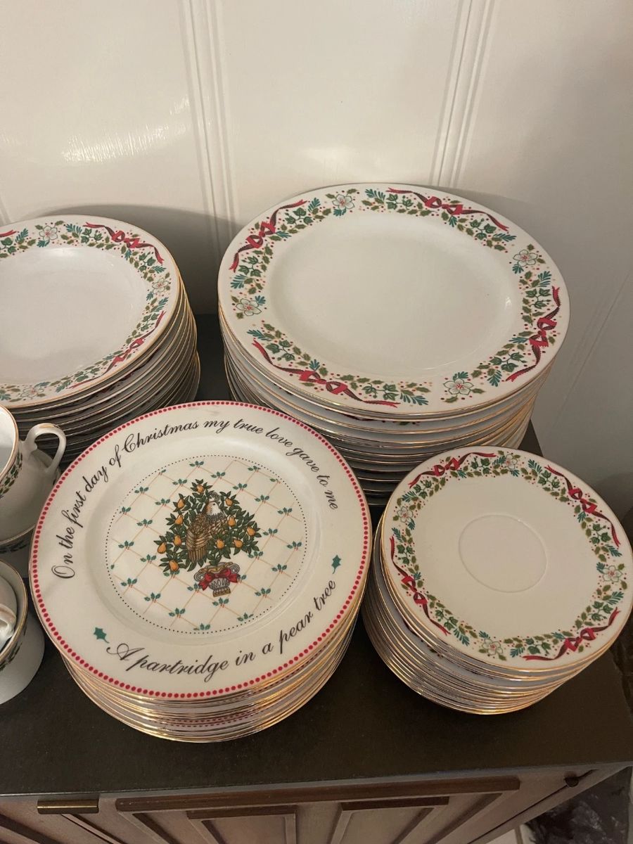 Estate Sale 3/22- 3/23 9am - 4 pm in Tyler, TX starts on 3/22/2024