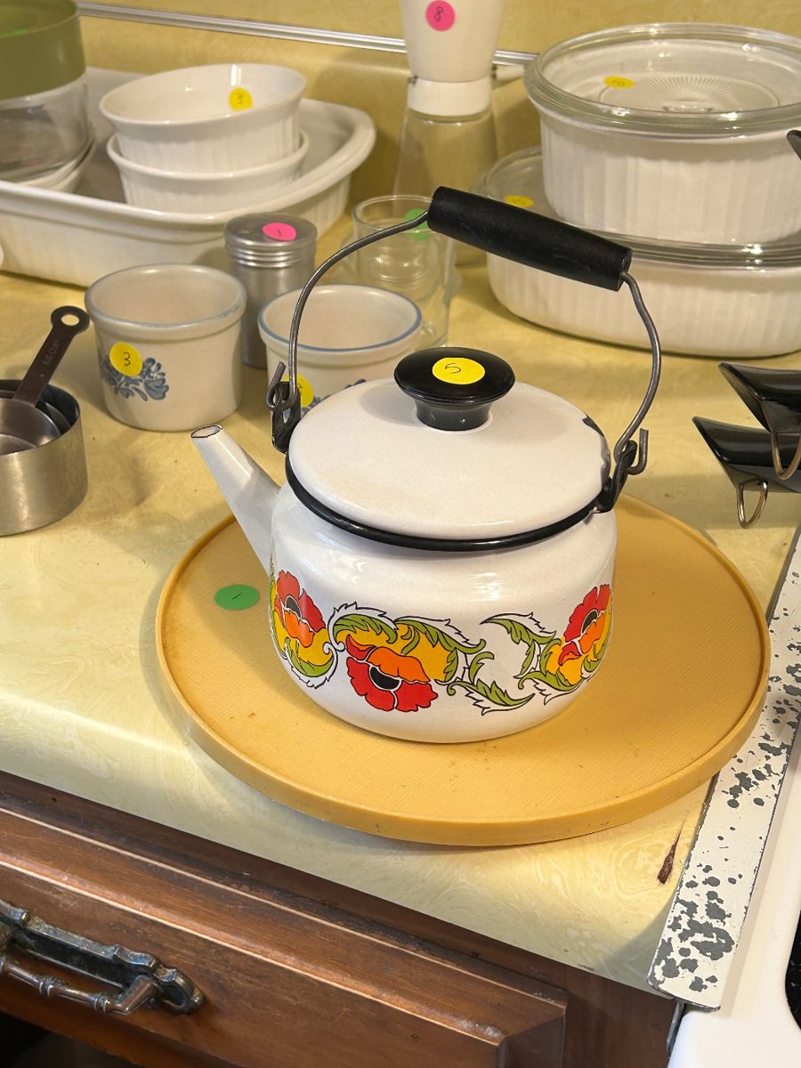 Jypsy Junkers 75 percent off blow out sale... starts on 3/16/2024