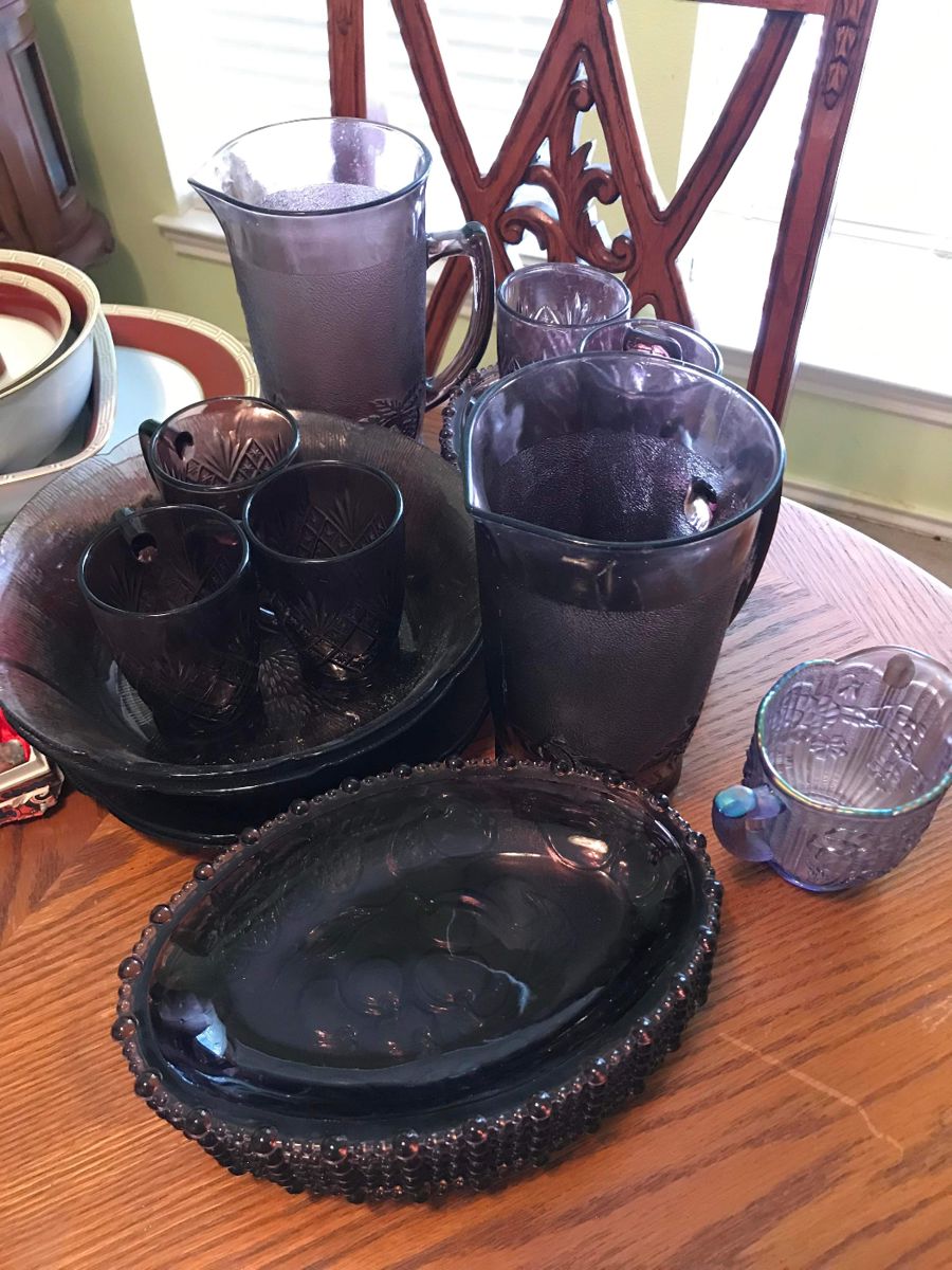 Stained Glass Lamps, Temptations Cookware,... starts on 3/29/2024