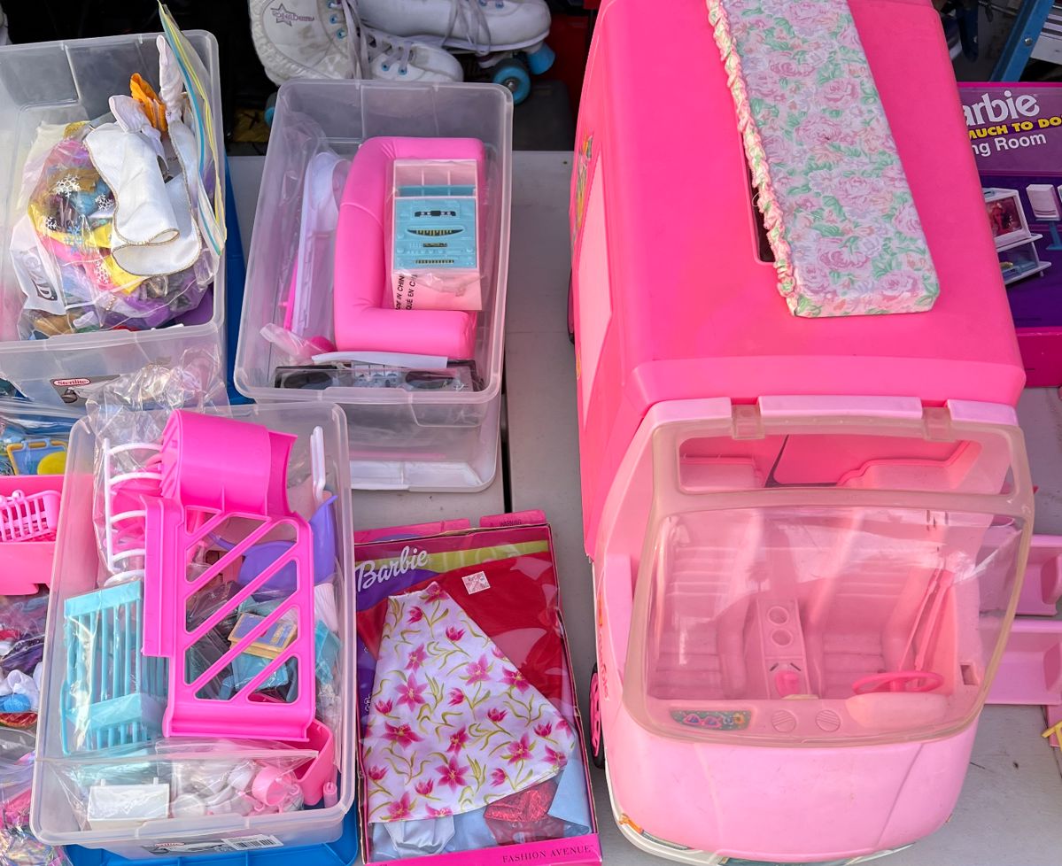 MASSIVE SPRING CLEAN OUT ESTATE SALE starts on 3/23/2024