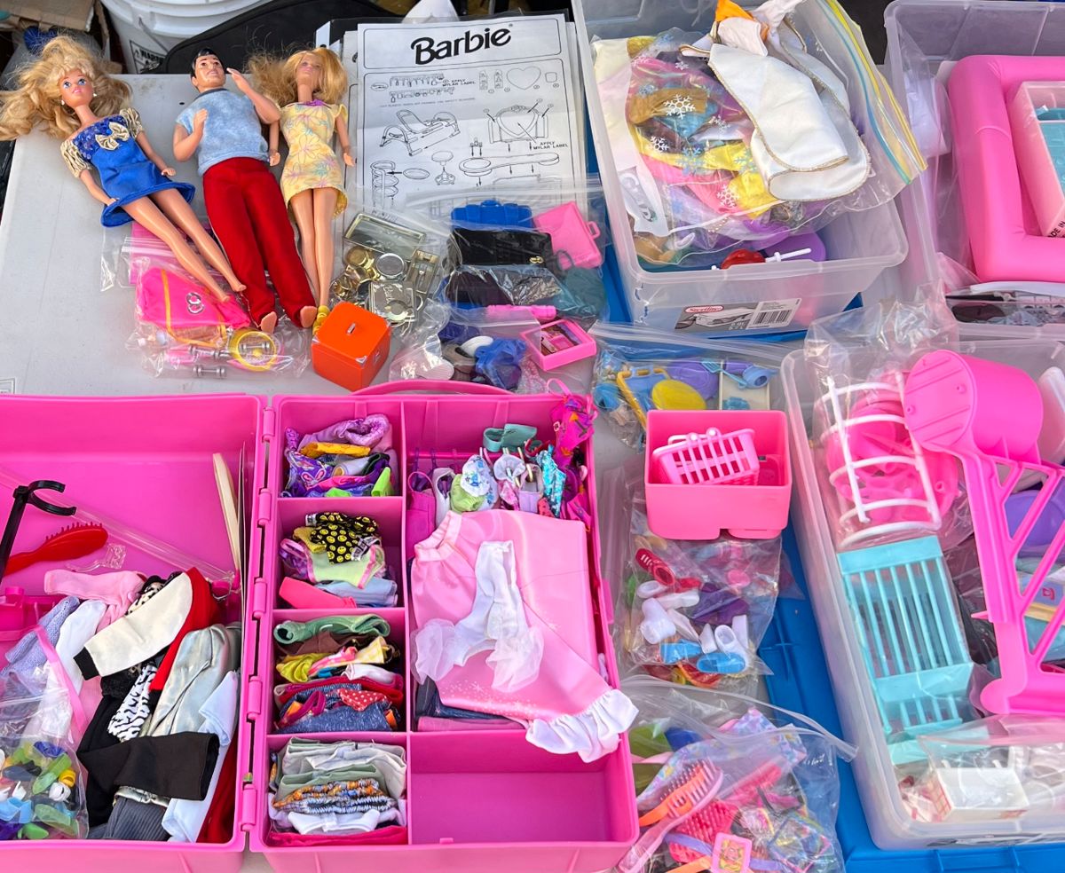 MASSIVE SPRING CLEAN OUT ESTATE SALE starts on 3/23/2024