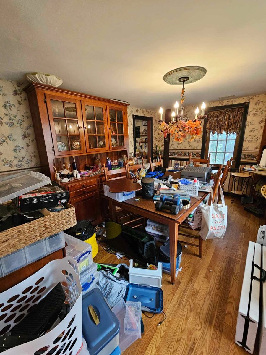 Newtown Whole House Estate Sale starts on 4/6/2024