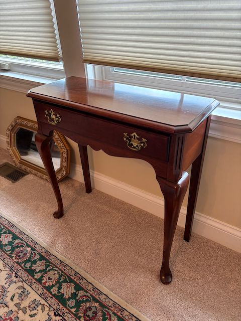 Prada, Rugs, Artwork and More in Burr Ridge, IL starts on 5/9/2024