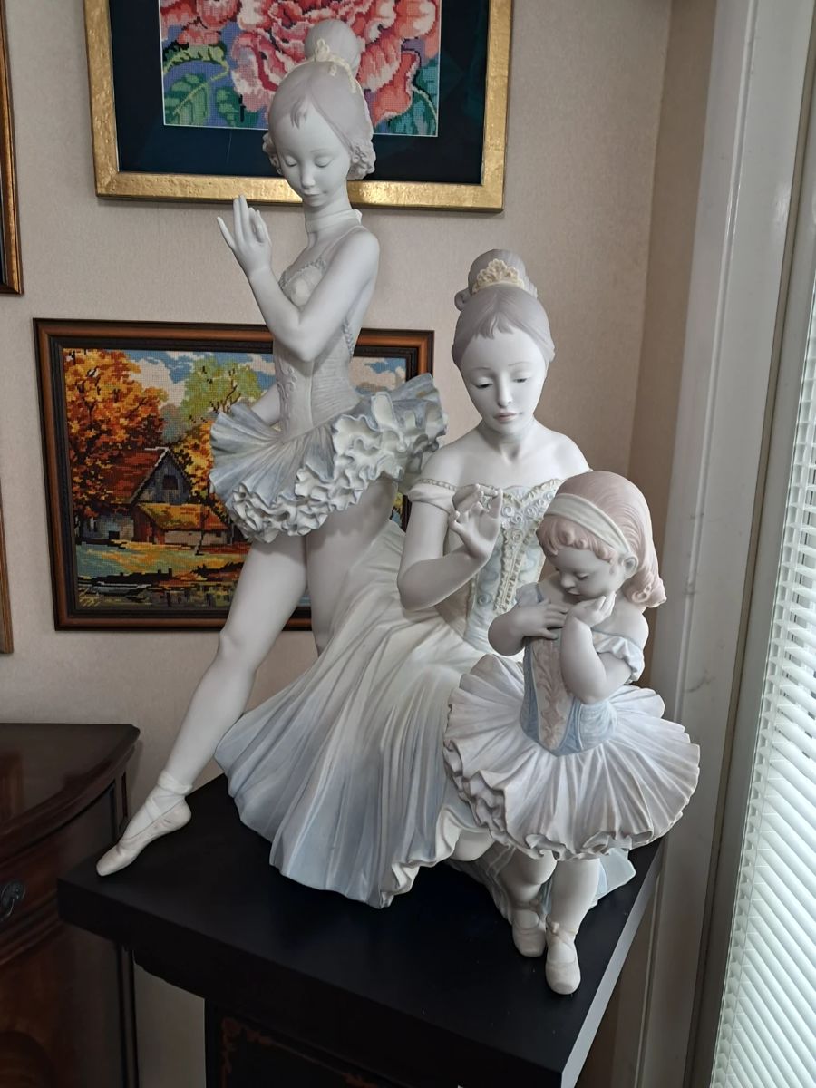 [Date Changed] Beautiful Decor & Gems by... starts on 6/28/2024