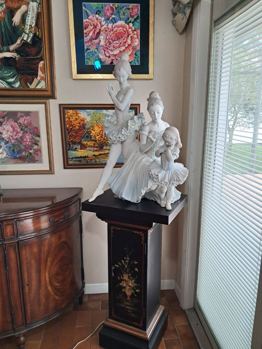 [Date Changed] Beautiful Decor & Gems by... starts on 6/28/2024