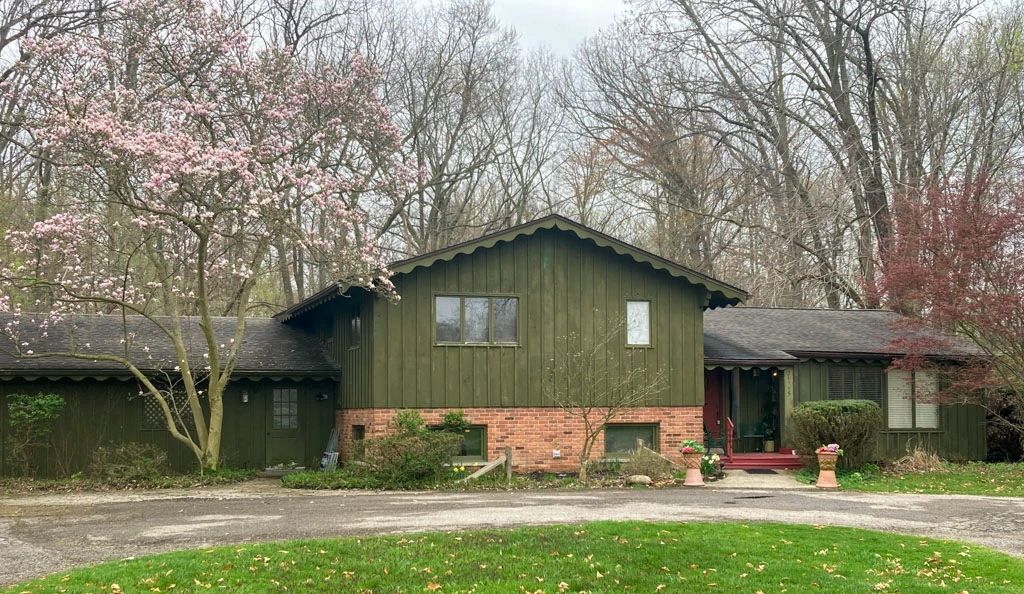 60% OFF Southfield Estate Sale starts on 4/20/2024