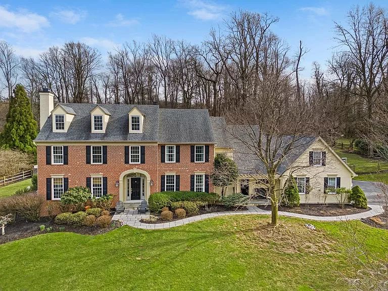 Contents of Main Line Estate (More Photos... starts on 4/14/2024