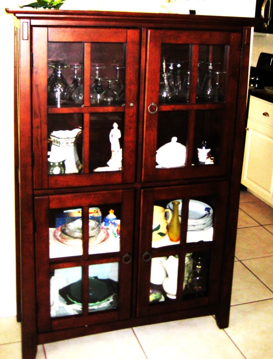 GRANDMA'S HALF OFF CENTERGATE ESTATE SALE starts on 4/13/2024