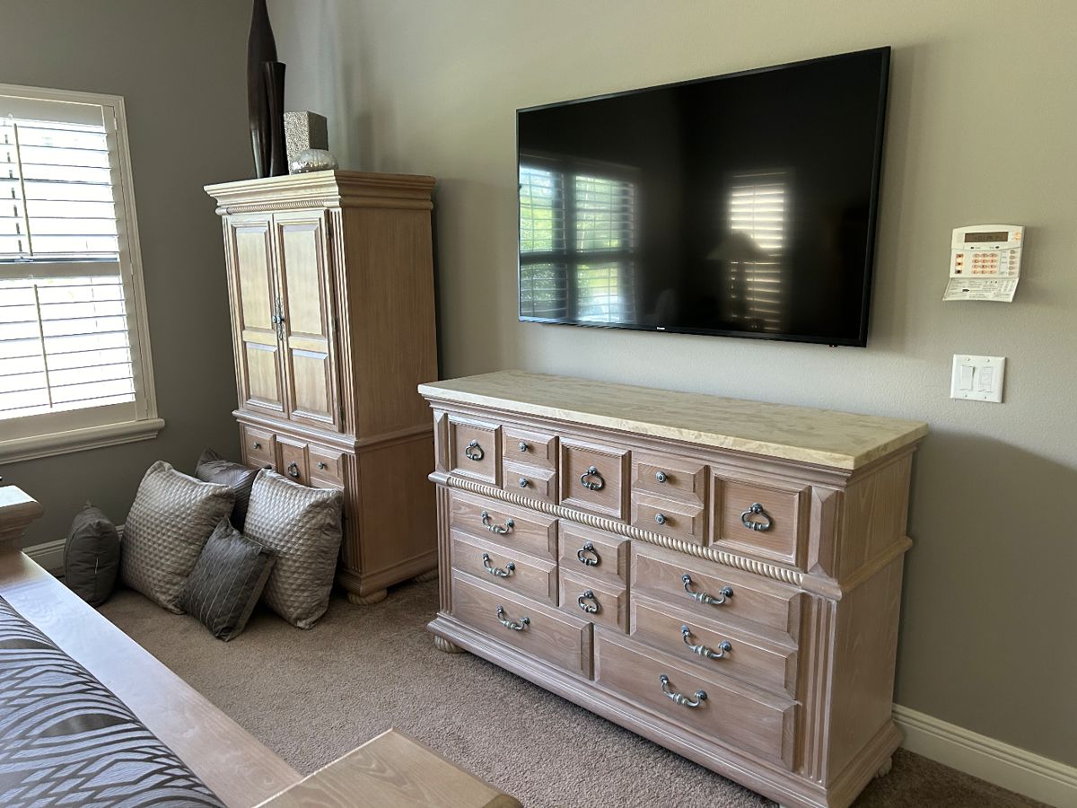 Lavish Land o Lakes Estate Sale - 50% Off... starts on 4/18/2024