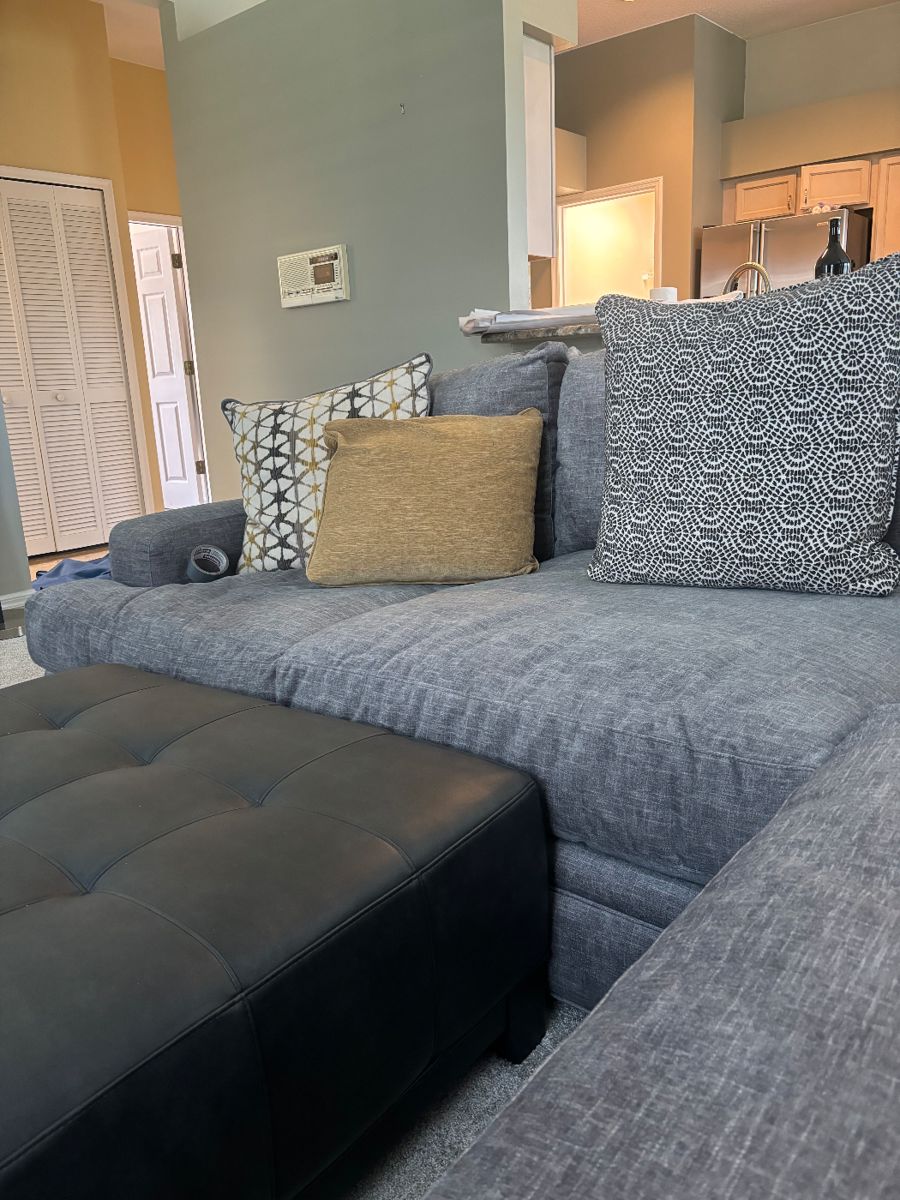 VERY NICE HUNTERS CREEK SALE W/ MARTIN GREEN... starts on 5/3/2024