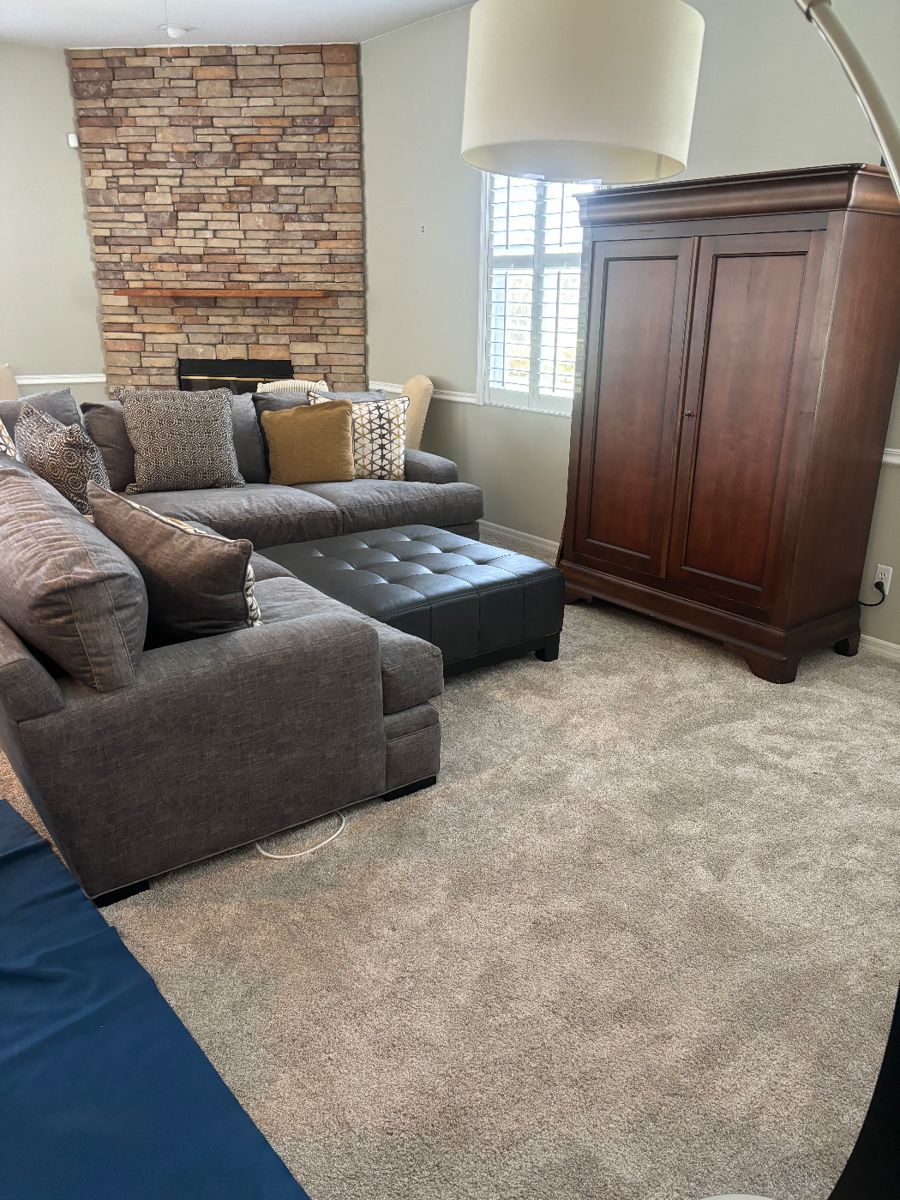 VERY NICE HUNTERS CREEK SALE W/ MARTIN GREEN... starts on 5/3/2024