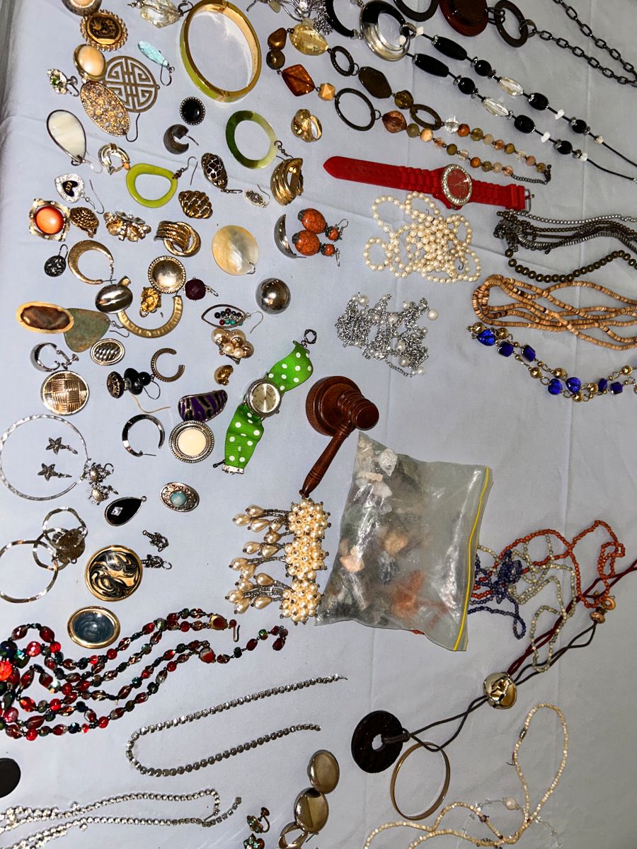 Fantastic Estate Sale in Williamston NC starts on 4/25/2024