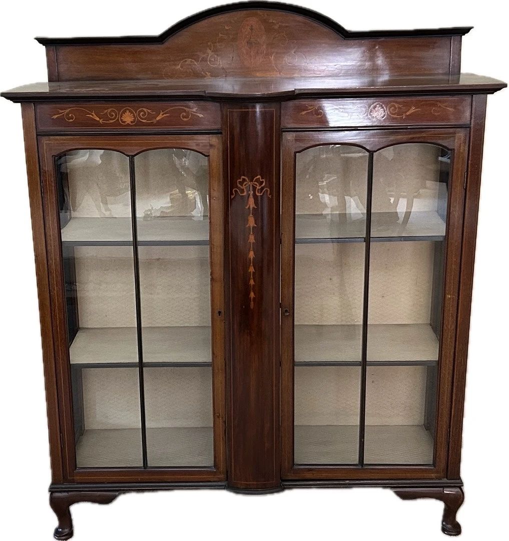 Beautiful Antiques Online Auction - Ends 4/21! starts on 4/19/2024