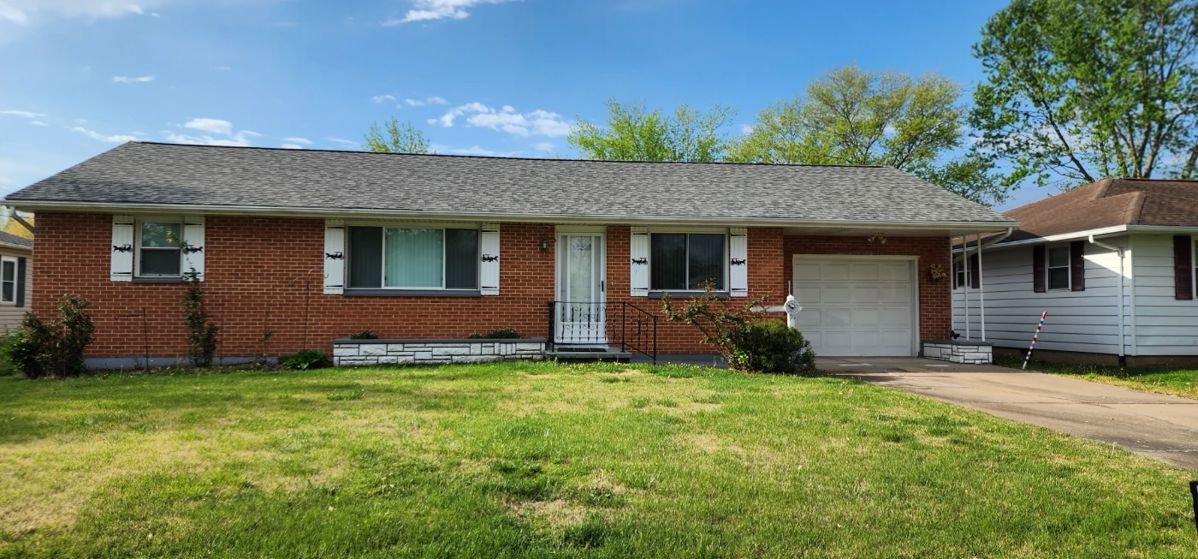 1/2 PRICE SUNDAY 9 TIL 1 PERCY ILLINOIS starts on 4/27/2024