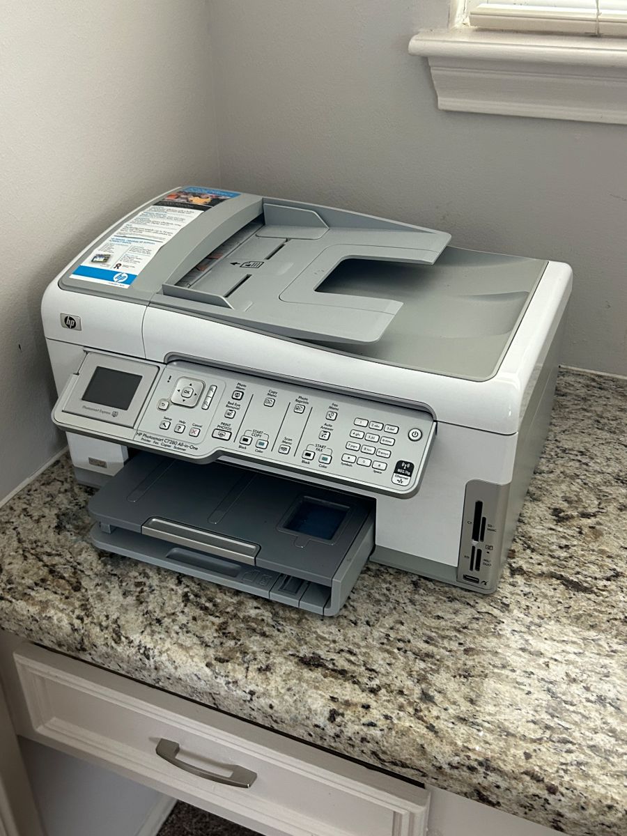 Mid-City Modern Estate Sale! in Houston, TX starts on 5/3/2024