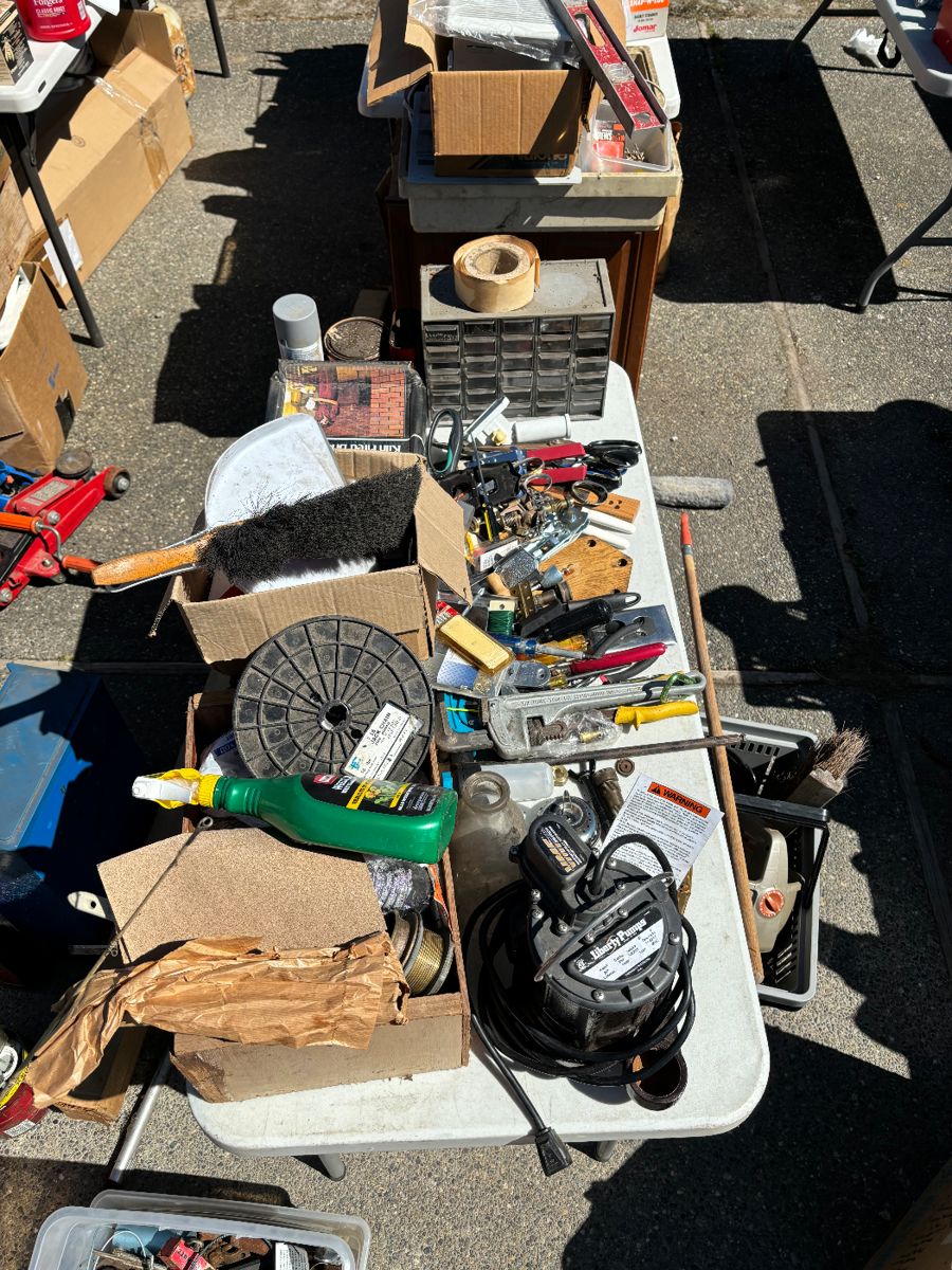 Clutter Cutter 4/28 9to 5 everything Free starts on 4/26/2024