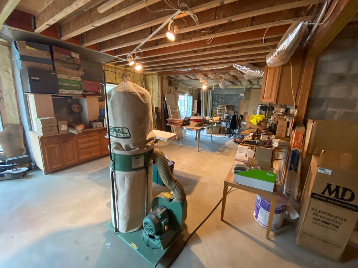 Fairfield, CT Estate Sale - 6,000 SQ FT HOME!!! starts on 4/27/2024