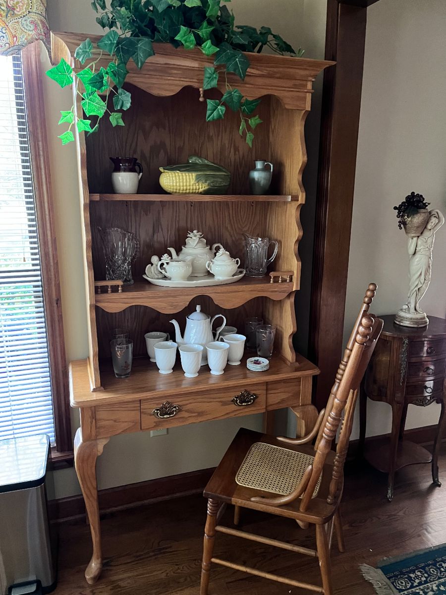 Beautiful Country Setting. Almost Everything... starts on 5/3/2024