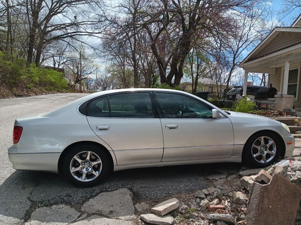 A Live Busy Beever Tool and Vehicle Auction starts on 5/25/2024