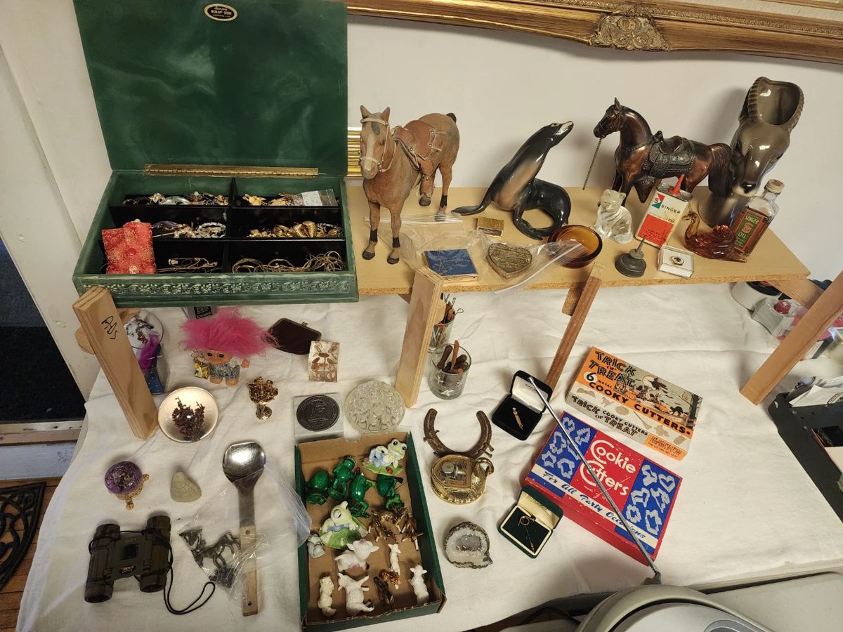 Snow/Amundson Estate Sale in Austin, MN starts on 4/25/2024