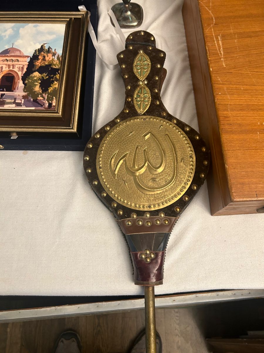 Art and Vintage Collection 50% Off in Annandale, VA starts on 4/26/2024