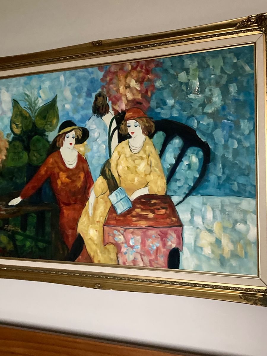 ELMHURST ESTATE SALE in Elmhurst, IL starts on 5/3/2024