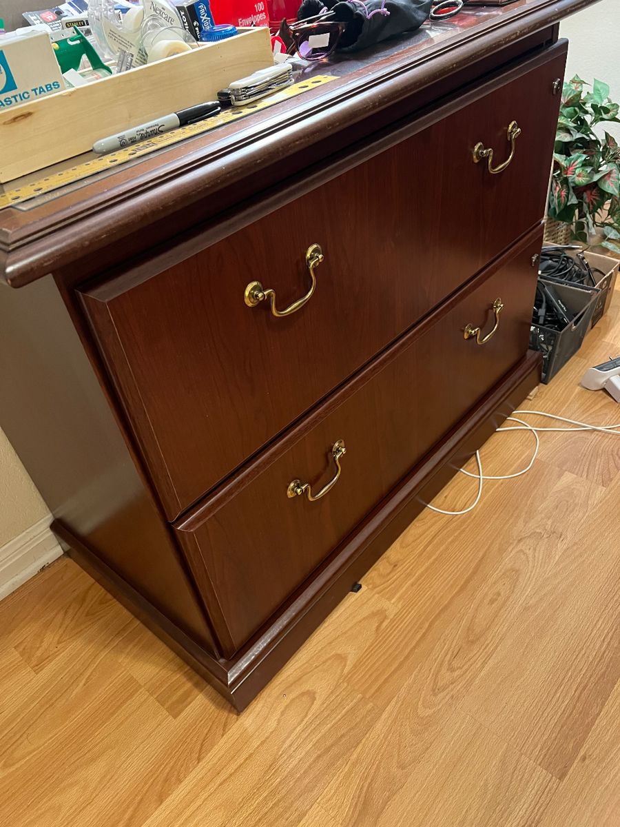Big Discount day!!BEST YET estatesale512 550 1433 starts on 5/4/2024