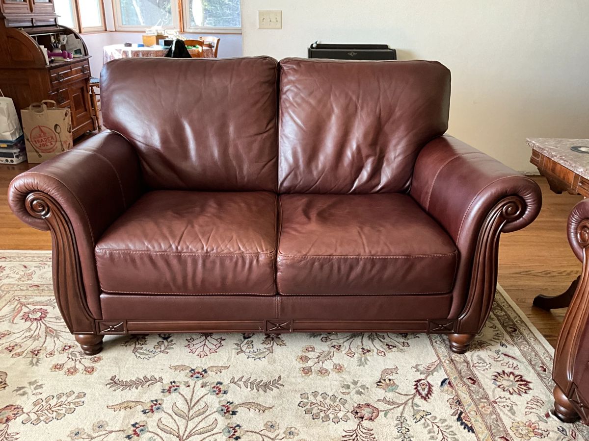 Lake Elmo Estate Sale starts on 5/4/2024