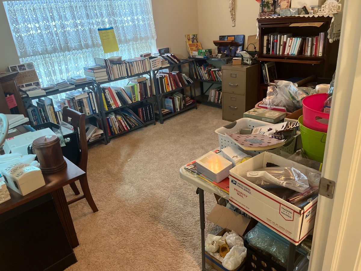 Griffith Estate Sale Giant size packed full... starts on 5/5/2024