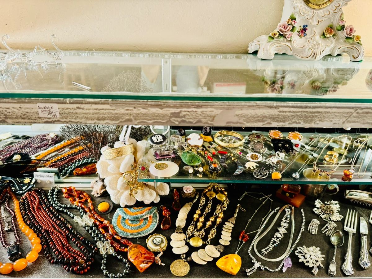 Sunnyvale estate sale, May 9-11, 2024 starts on 5/9/2024